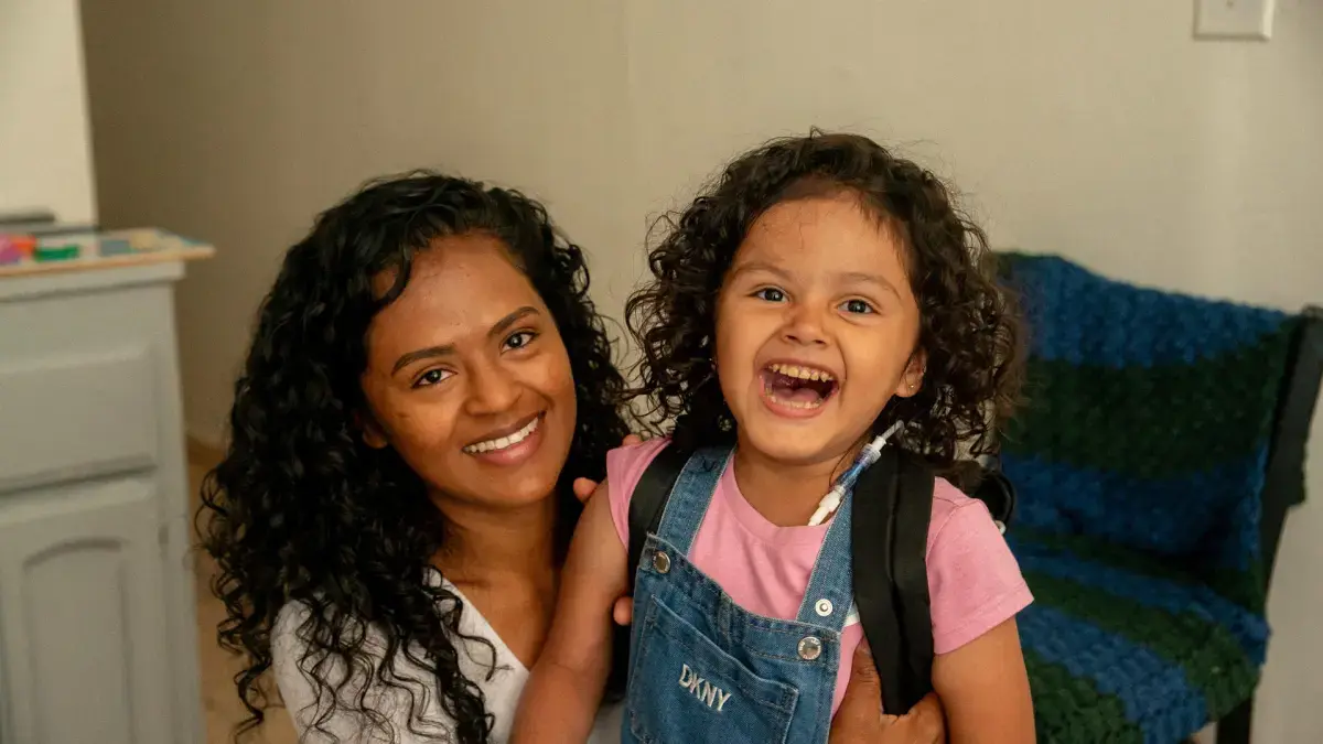 Esperanza para Sofía: niña mexicana recibe permiso humanitario en USA para tratar enfermedad ...